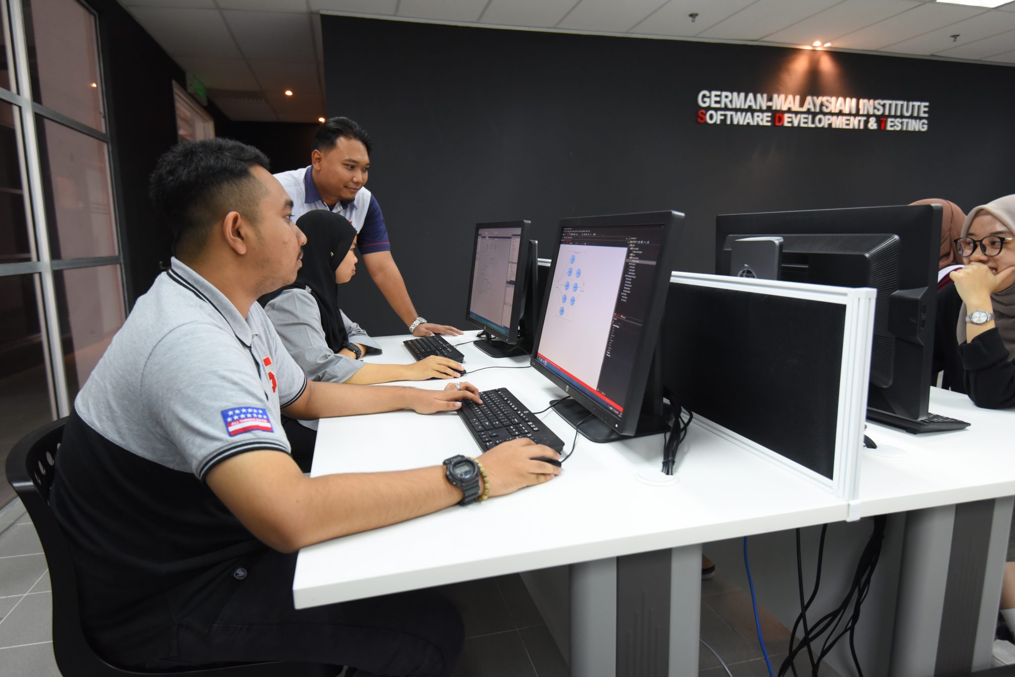 Diploma in Software Engineering - German-Malaysian Institute